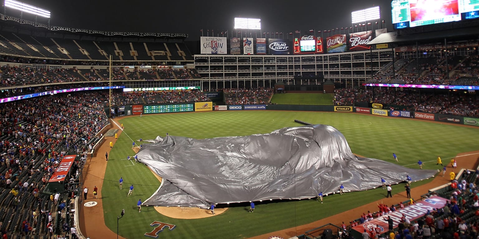 Rain brings Angels-Rangers action to a halt