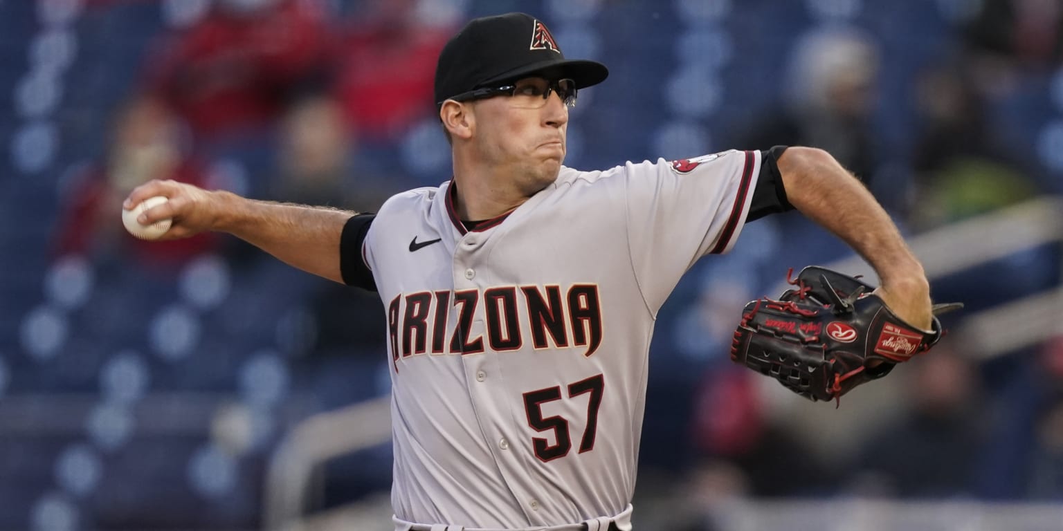 Taylor Widener duels Max Scherzer