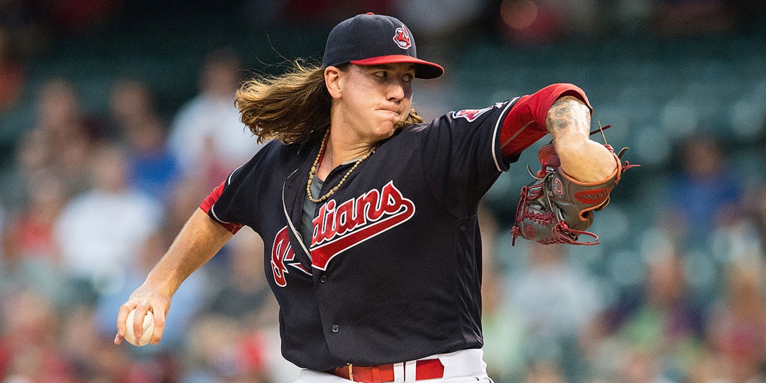 Indians deciding how to align ALCS roster