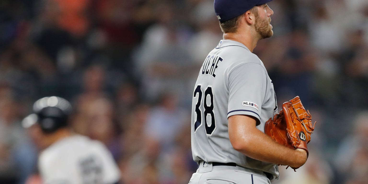 Rays lose to Yankees after six-run eighth inning