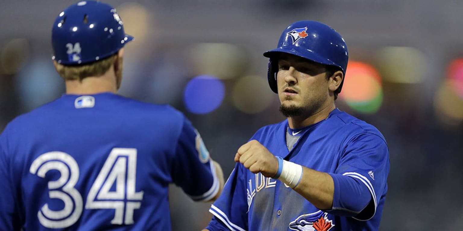 Toronto's Darrell Ceciliani hits grand slam