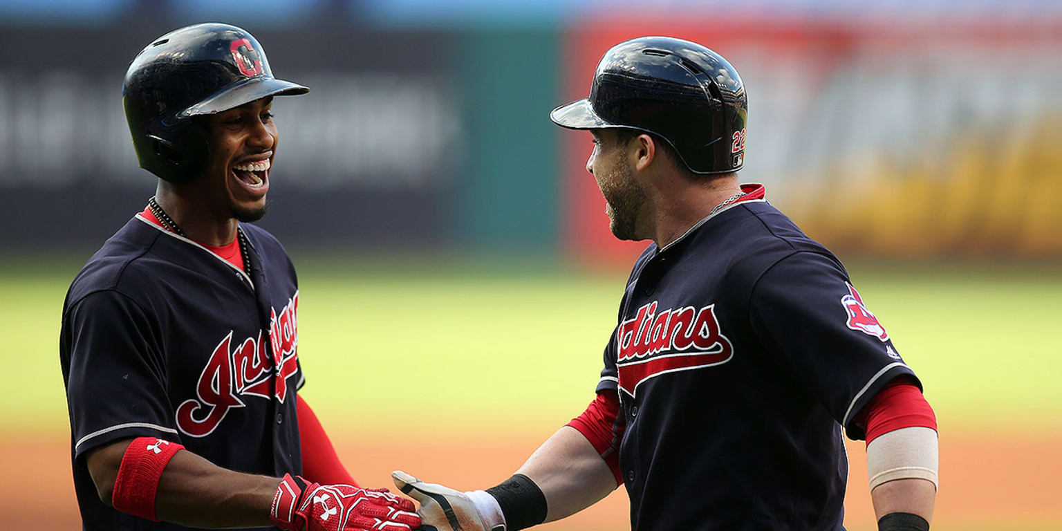 Indians hit five homers to defeat Yankees
