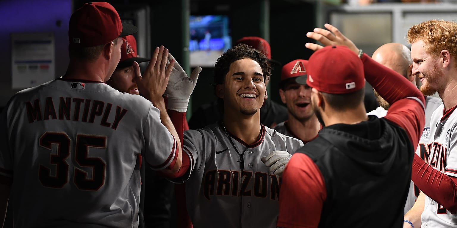 D-backs hit five home runs; Alek Thomas hits two