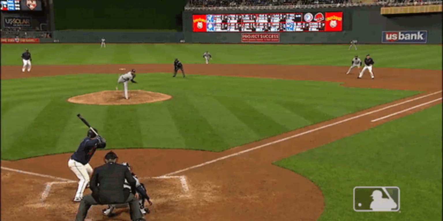 Jeremy Jeffress' catch was intense | MLB.com