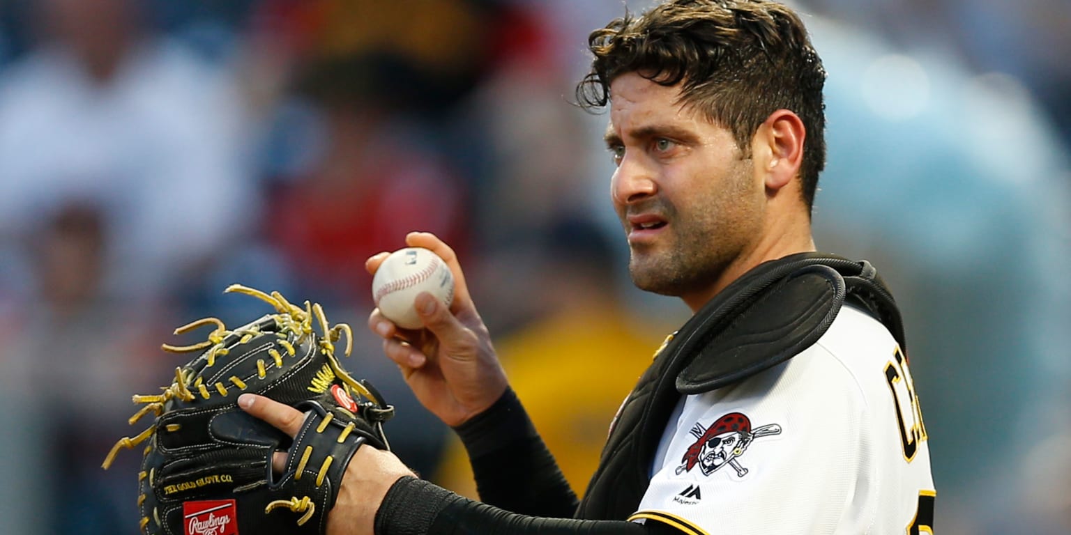Francisco Cervelli returns to Pirates' lineup