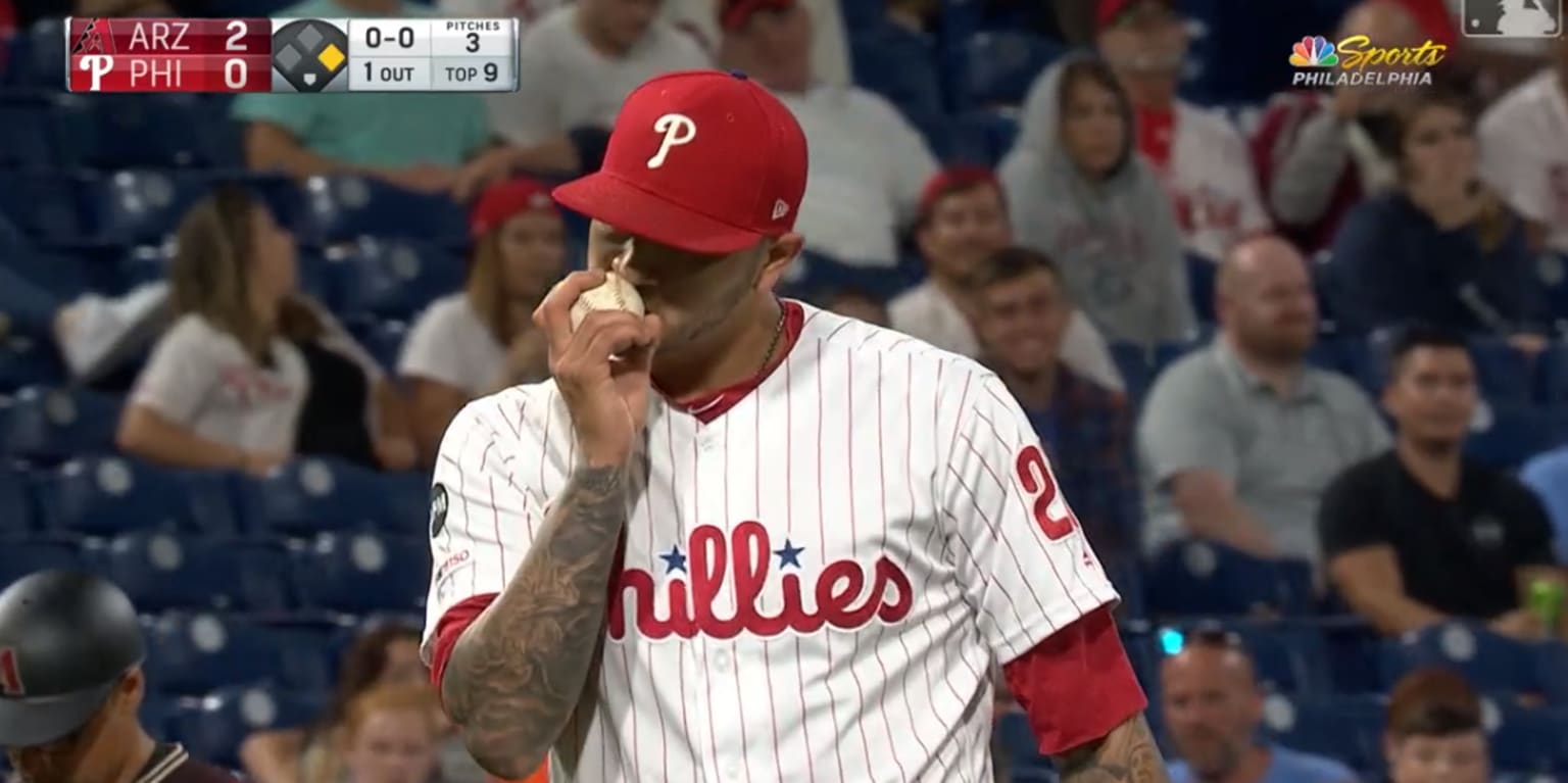 Vince Velasquez bites baseball after single | MLB.com