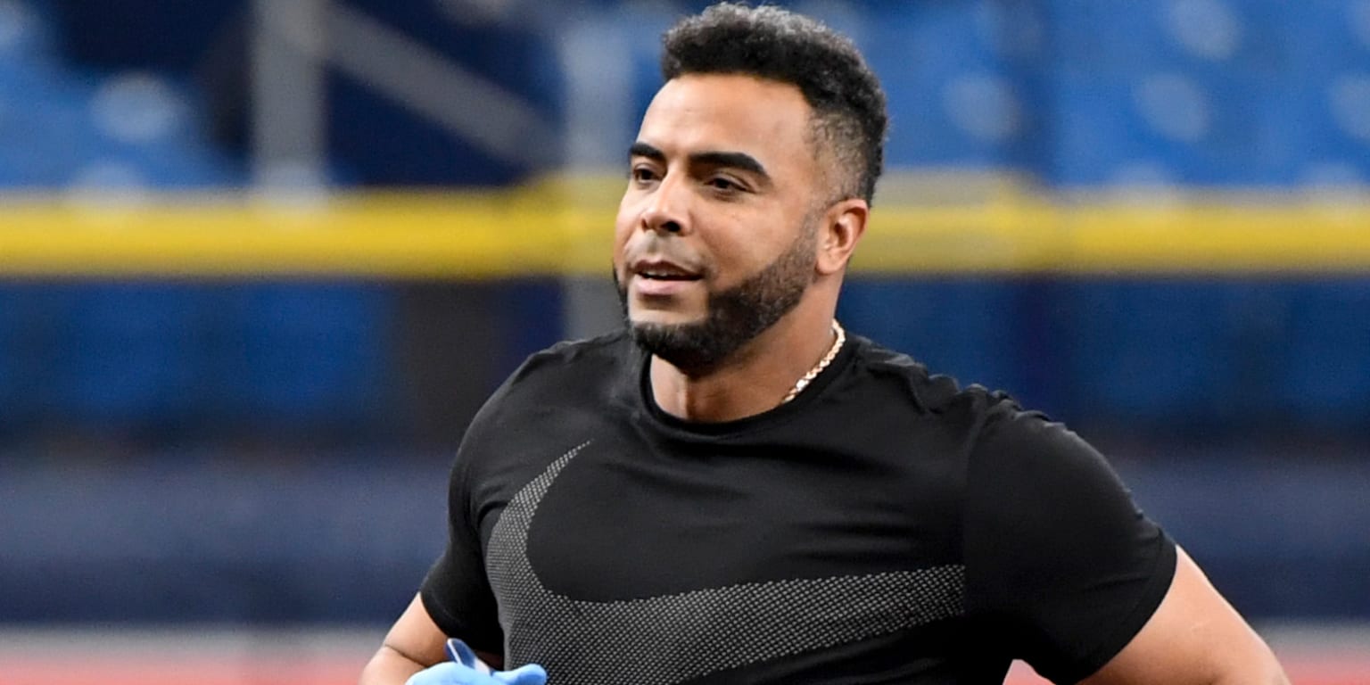 Cruz gana el Premio Roberto Clemente 2021