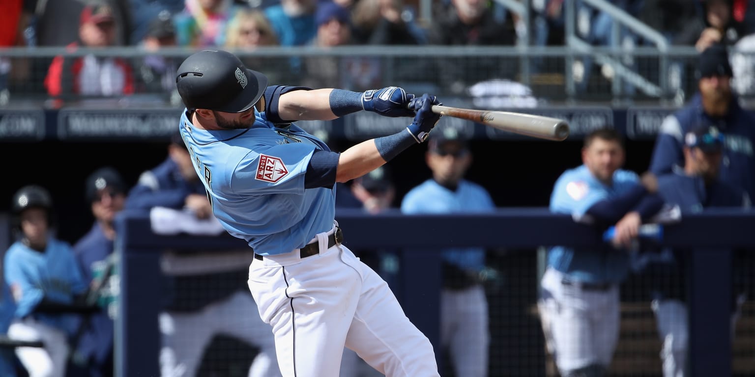 Mitch Haniger homers in Cactus League debut