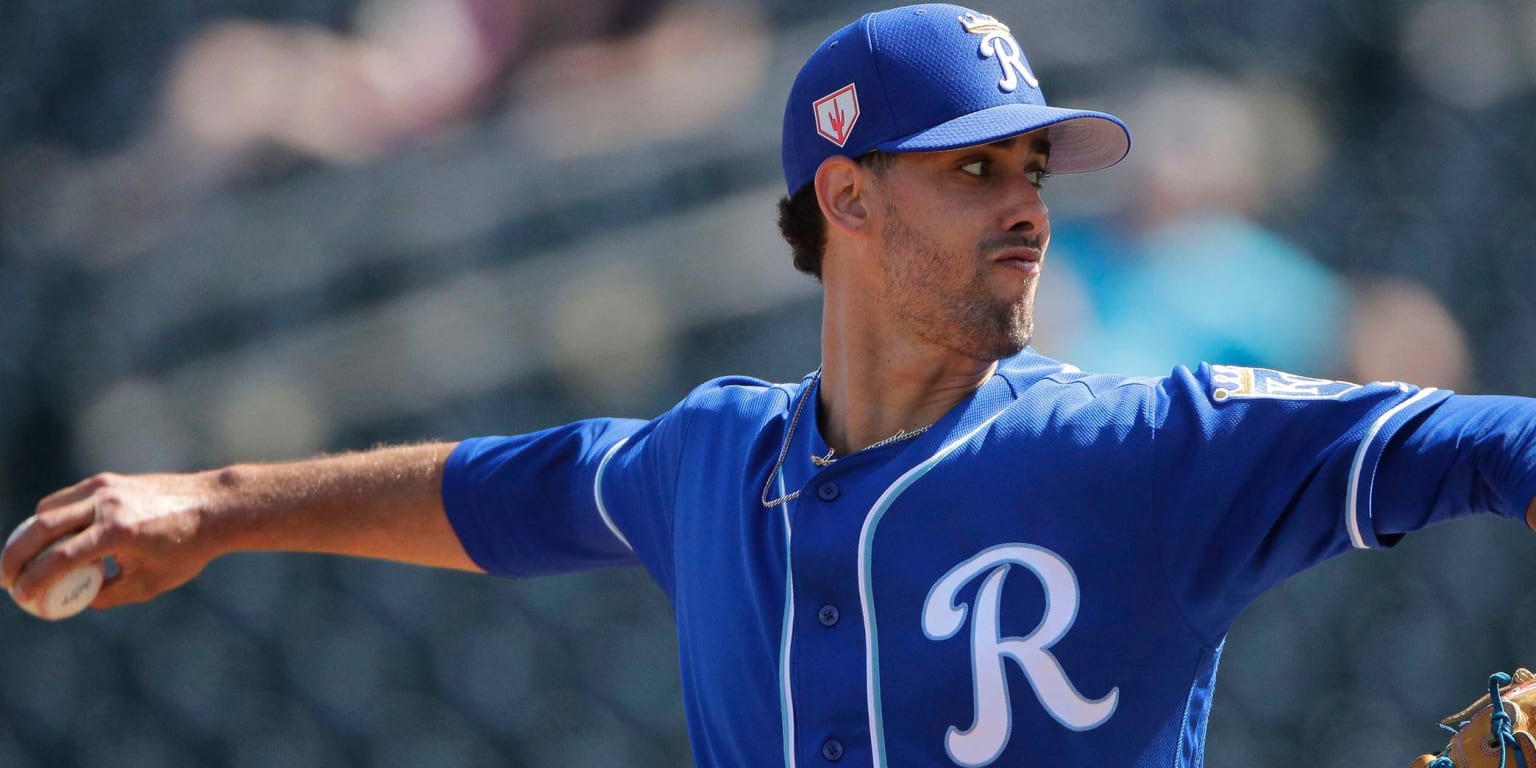 Jorge Lopez reaches fifth inning vs. Padres