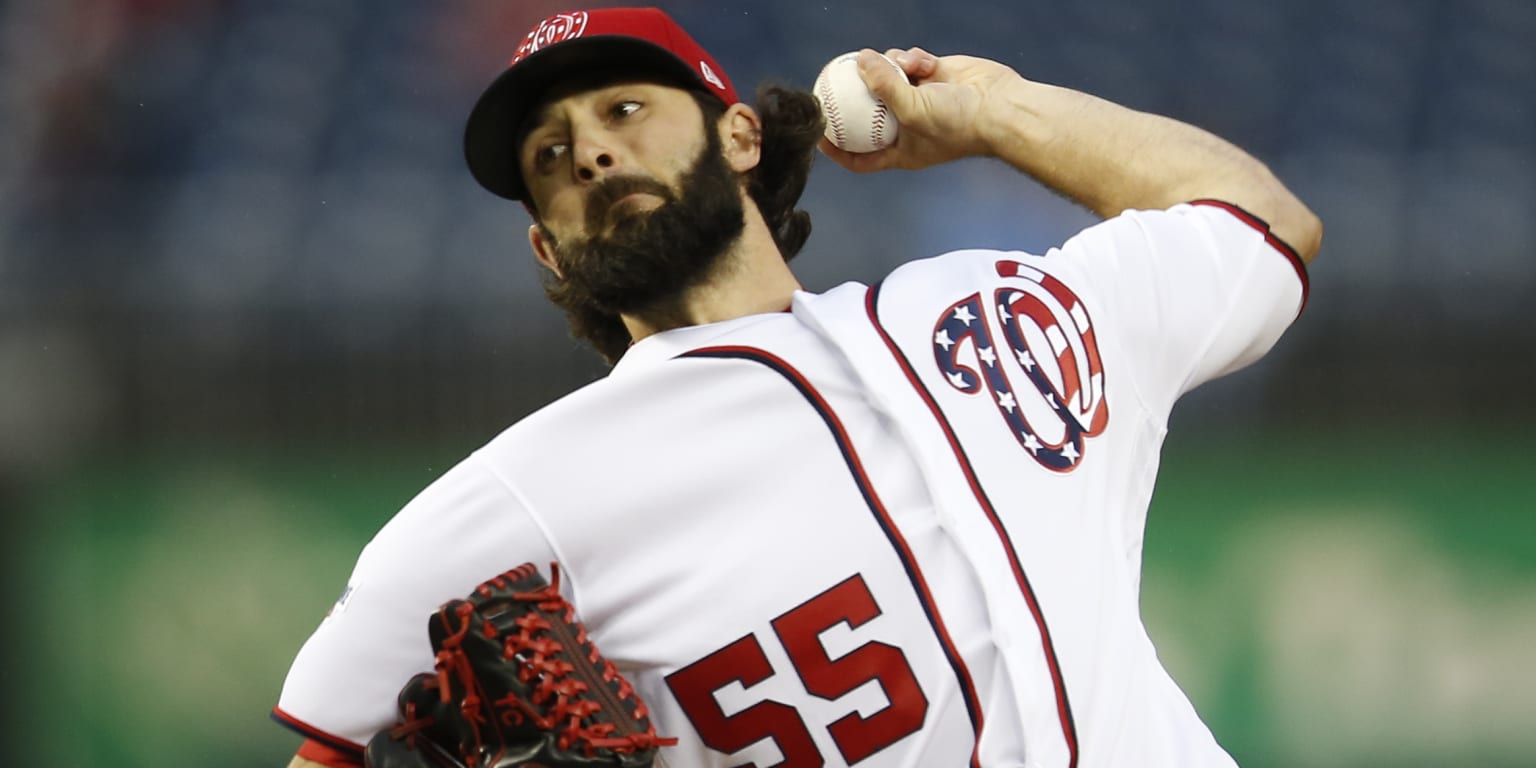 Cubs add Tim Collins, cut Brian Duensing