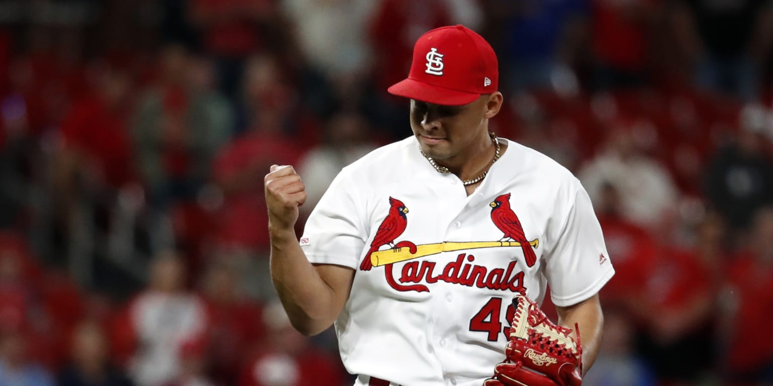 Jordan Hicks improving as Cardinals closer