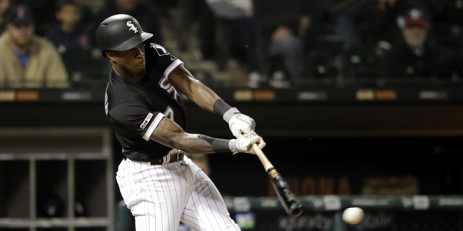 Welington Castillo returns from IL