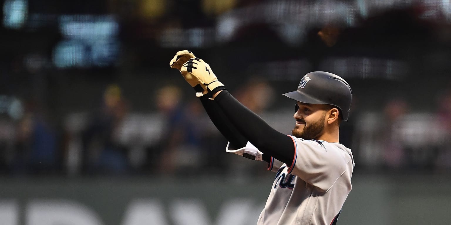 Marlins record inning leads to win
