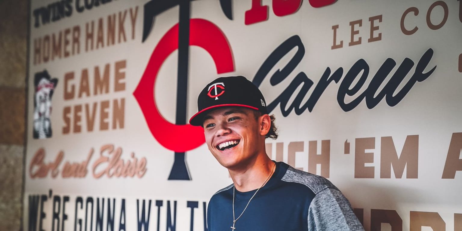 Keoni Cavaco signs with Twins
