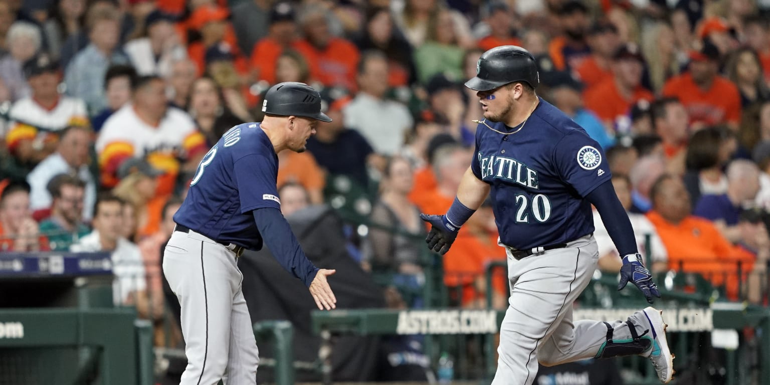 Mariners walked off by Astros again