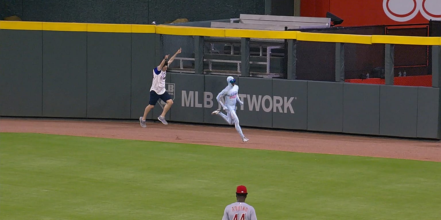 The Freeze beat a fan who pulled a hamstring | MLB.com