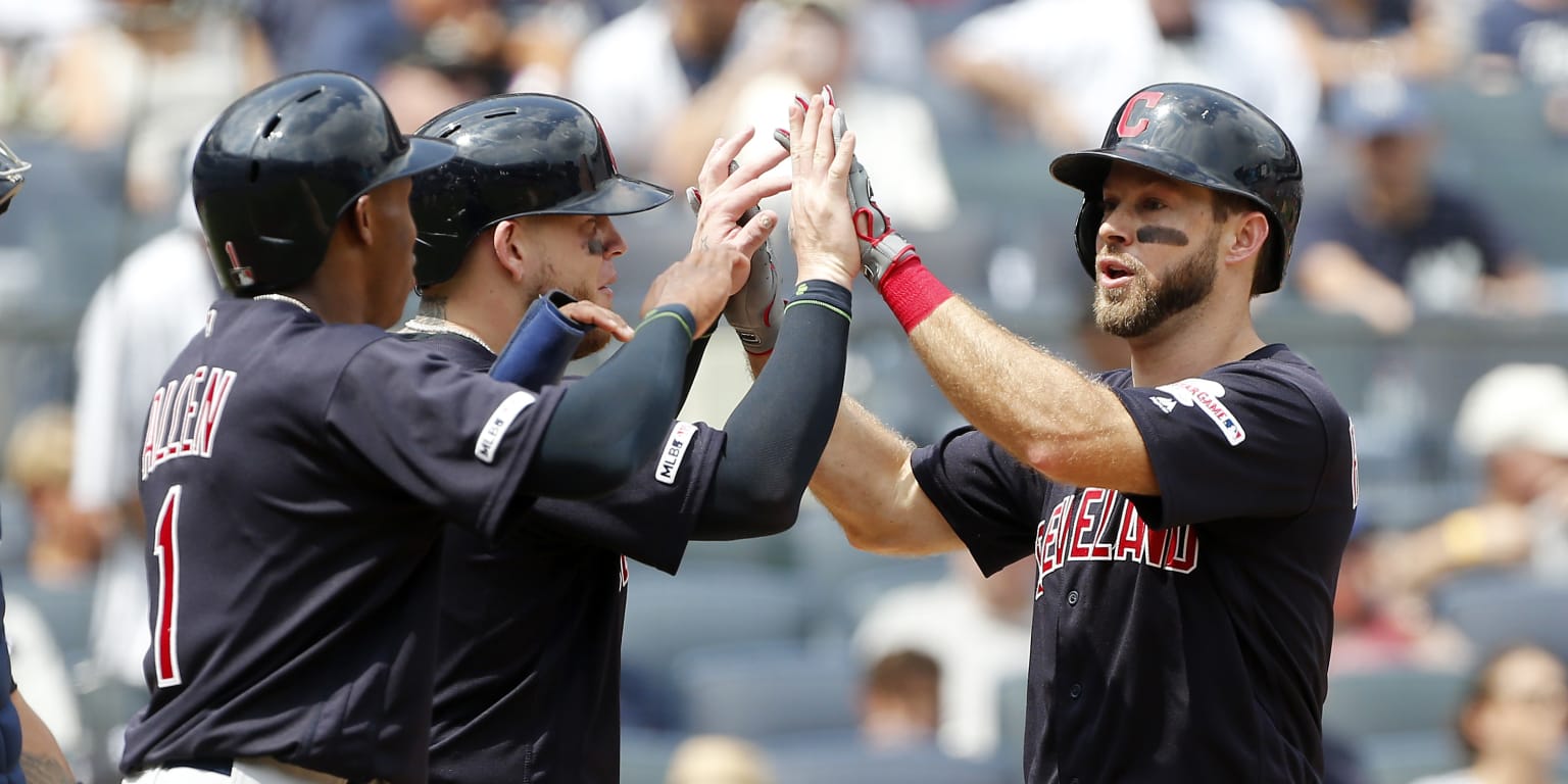 Mike Freeman leads Indians to win over Yankees