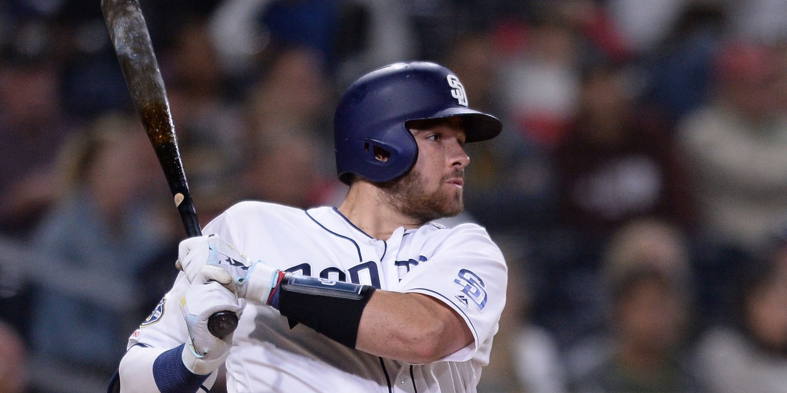 Austin Allen playing key role for Padres