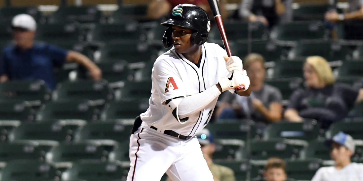 D-backs prospect Perdomo in AFL