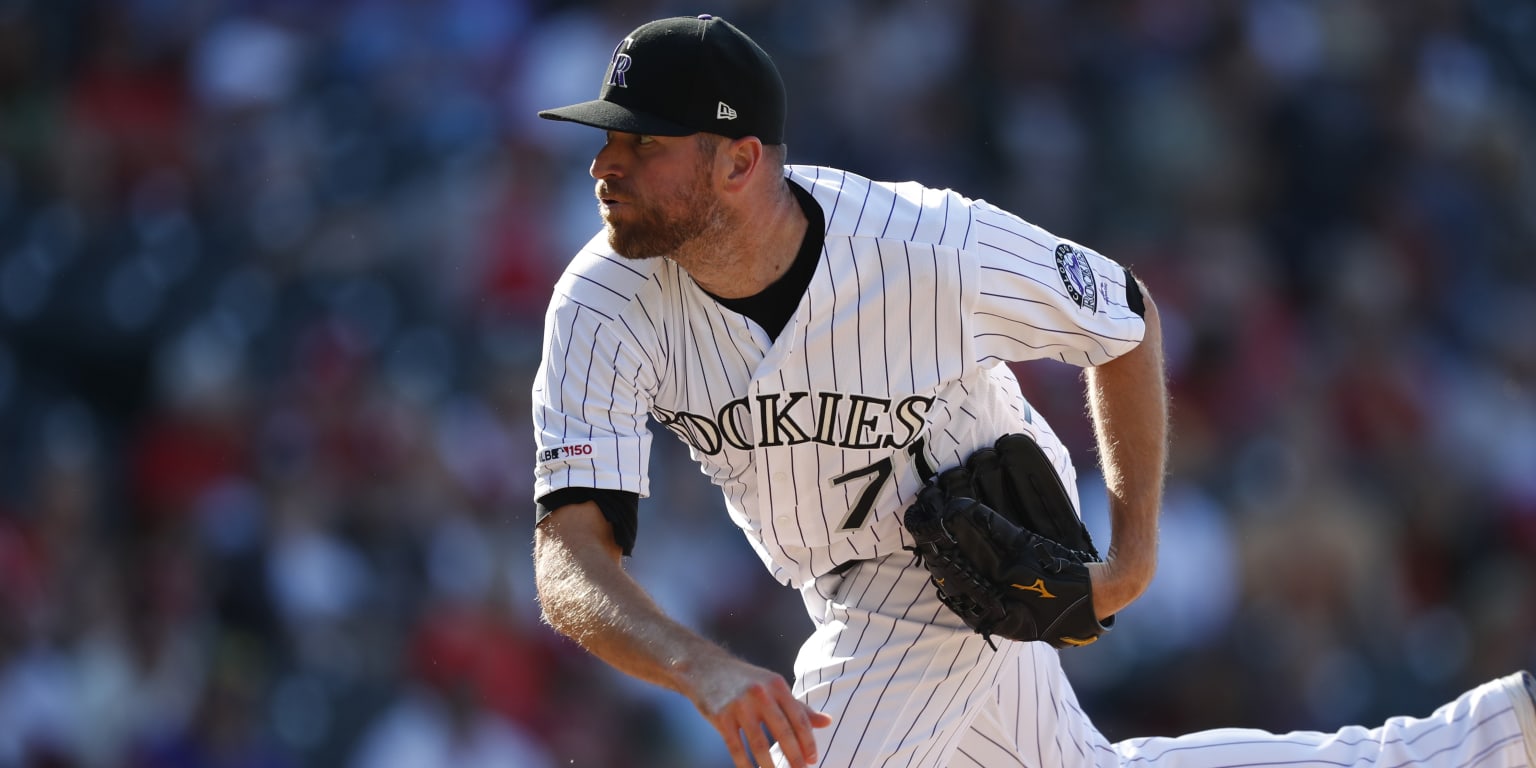 Wade Davis secure as Rockies' closer