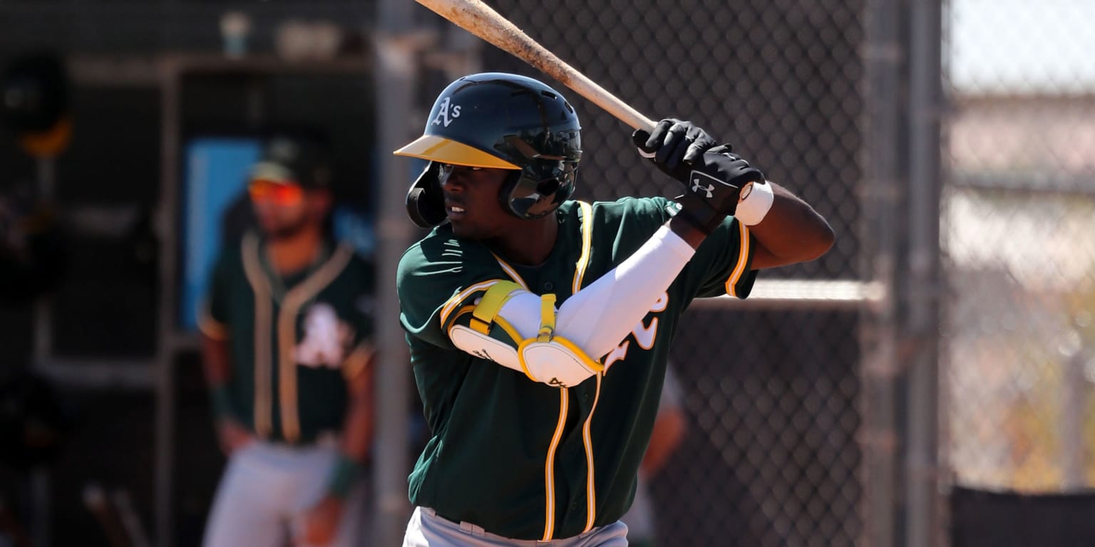 Prospect Robert Puason to join Athletics player pool