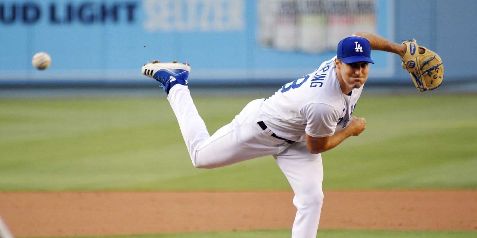 Ross Stripling leads Dodgers in win over Giants
