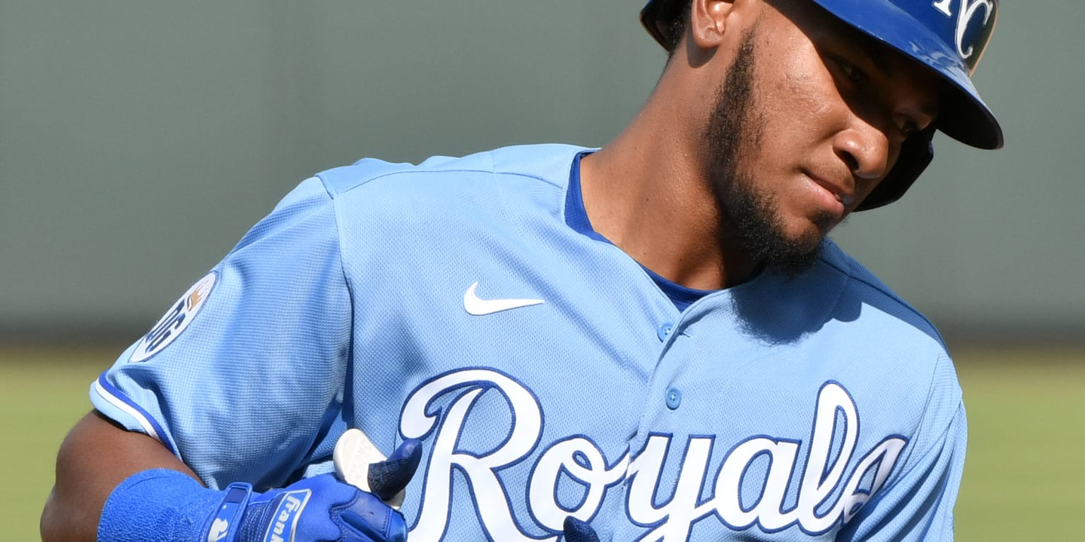 Edward Olivares has chance to crack Royals' lineup