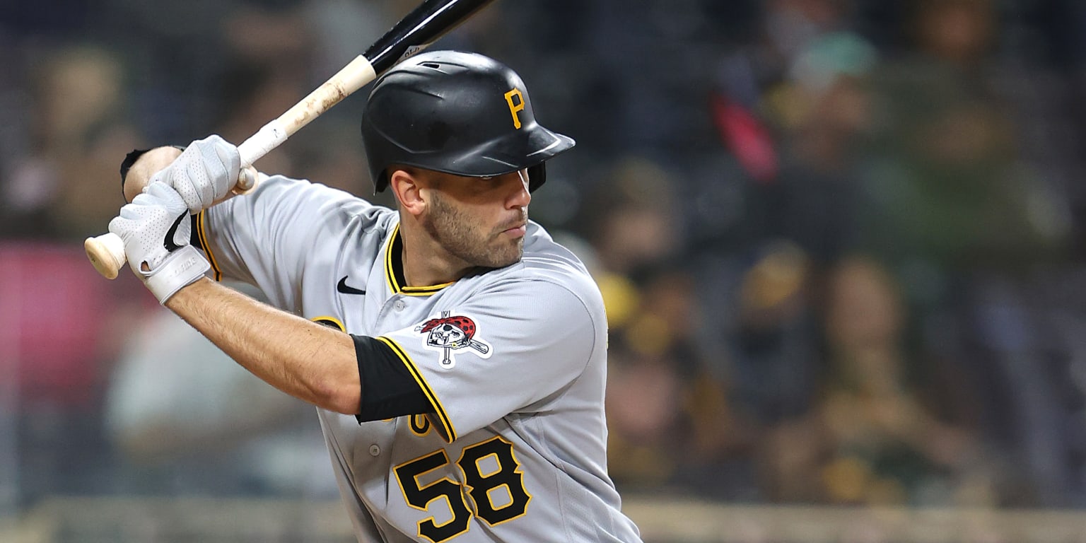 Jacob Stallings back in lineup for Pirates