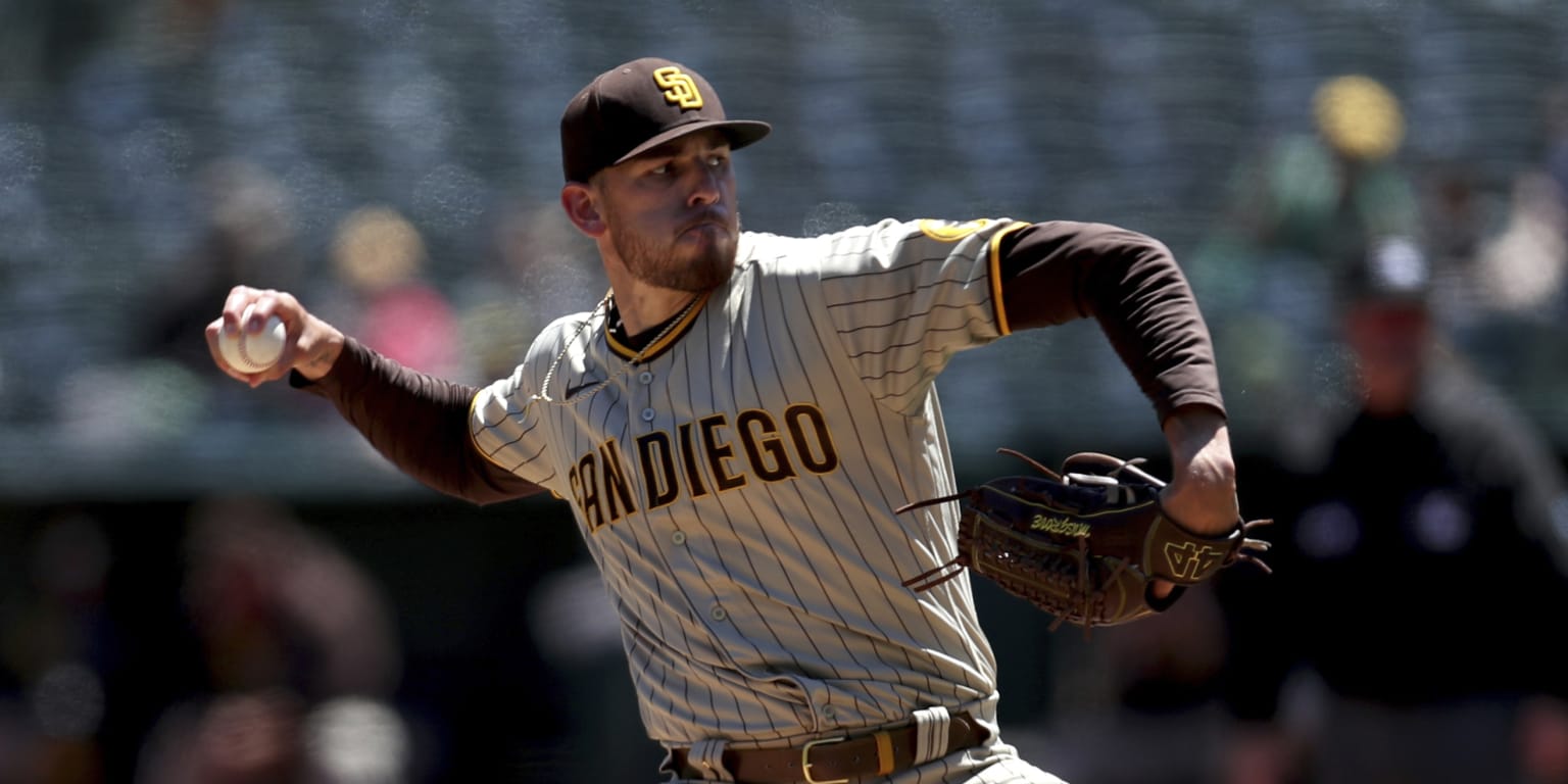 Padres' bullpen labors late in 10-inning loss to A's