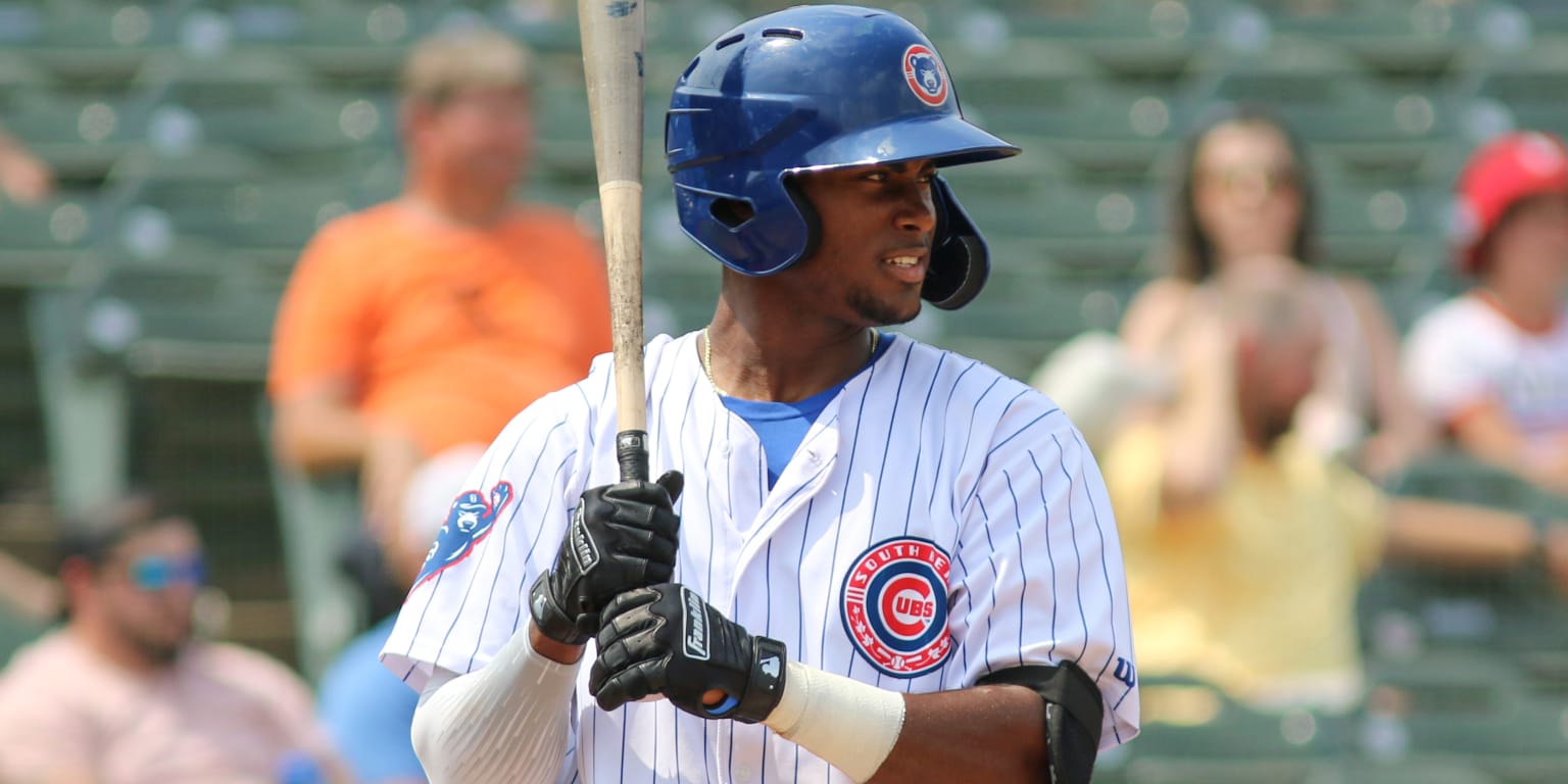 Prospect Alexander Canario red-hot after trade to Cubs