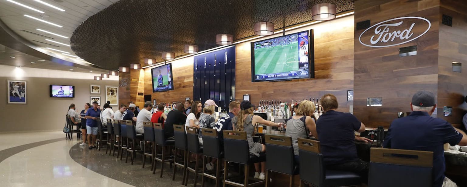 Ford Field MVP Club | New York Yankees