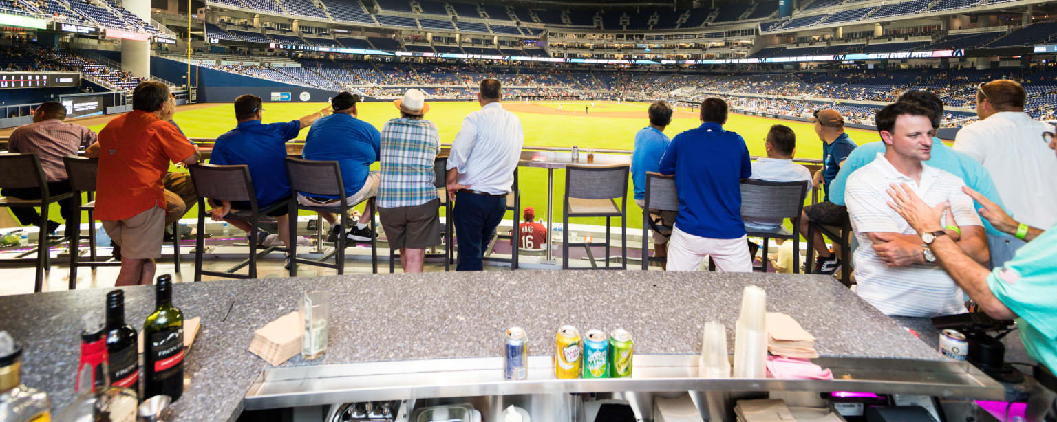 AutoNation Alley Deck | Los Marlins de Miami