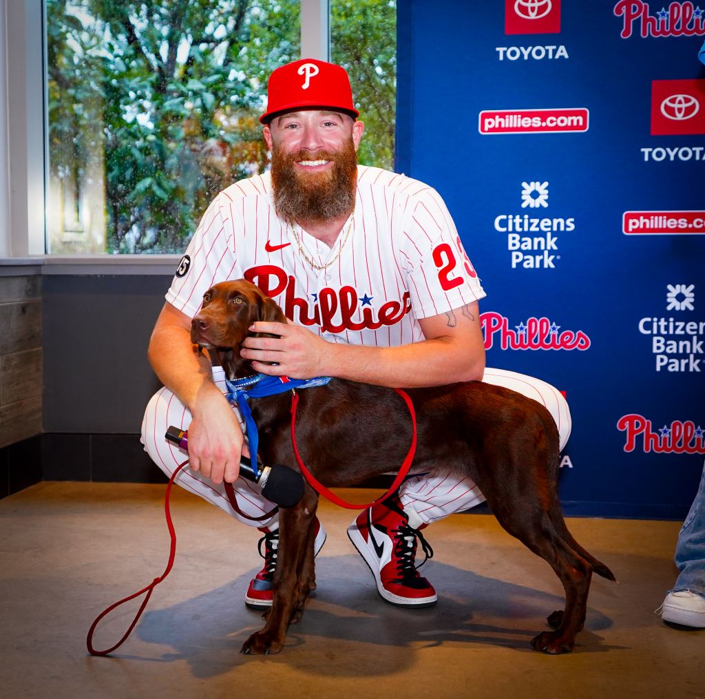 Labrador Puppies of Phillies’ Archie Bradley & Raegan Poole to Become ...