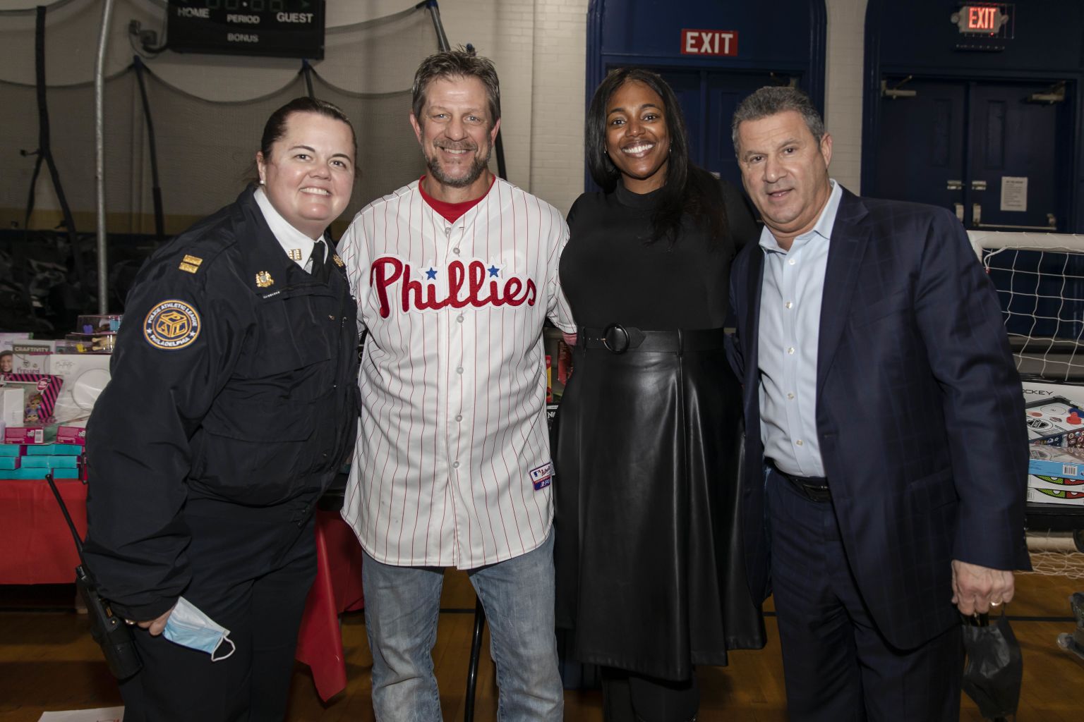 Holiday Celebration for Kids at Local PAL Centers | Philadelphia Phillies