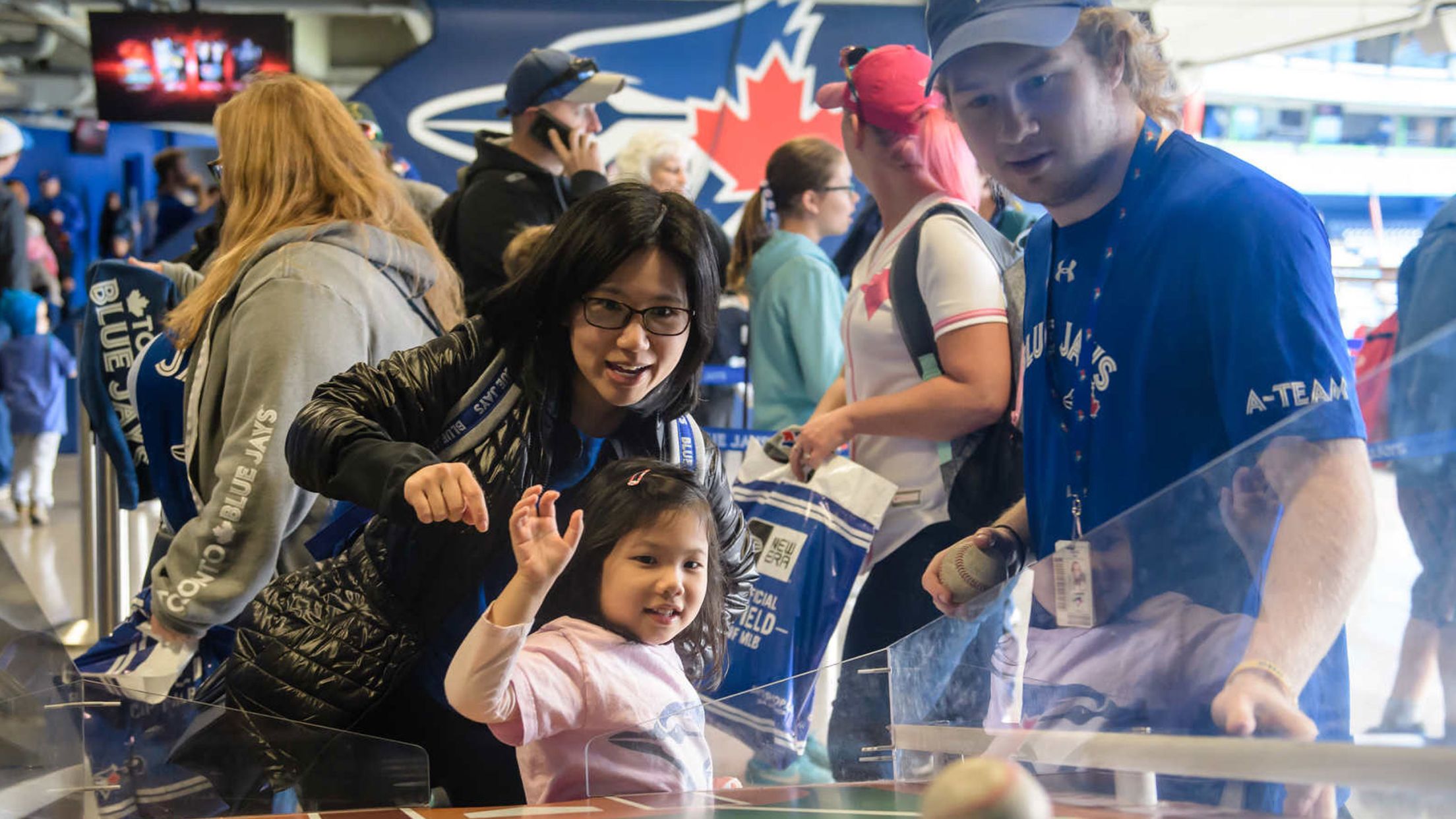 Jr. Jays Sundays | Theme Days | Tickets | Toronto Blue Jays