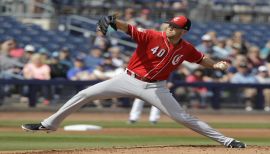 Alex Wood Stats, Fantasy & News | MLB.com