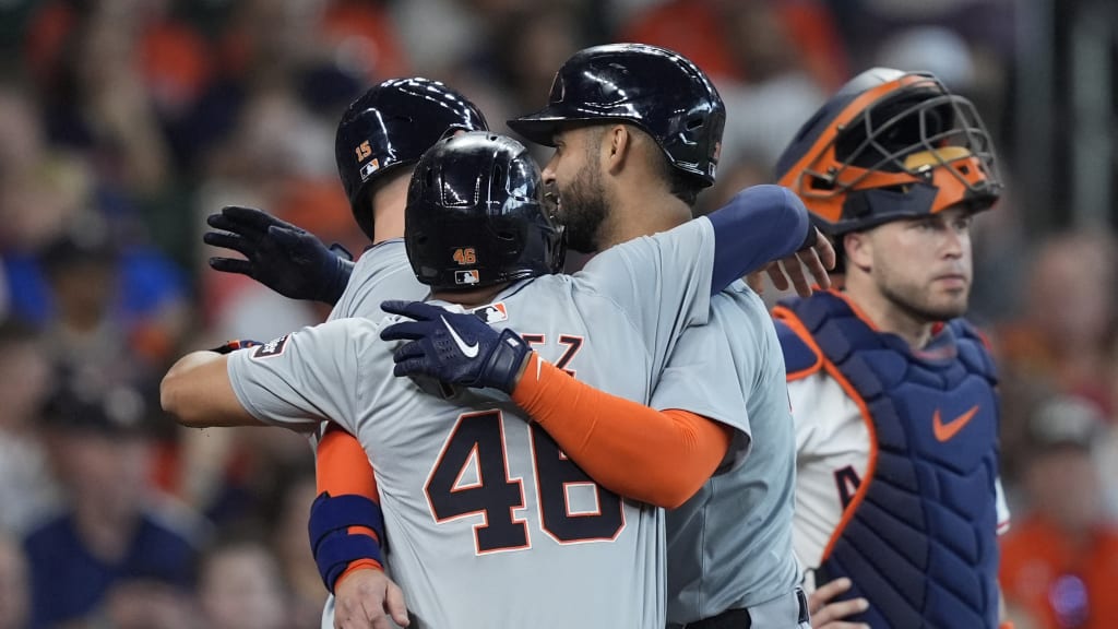 Detroit Tigers Score Guardians Score In 8th To Edge The Tigers, 2 1