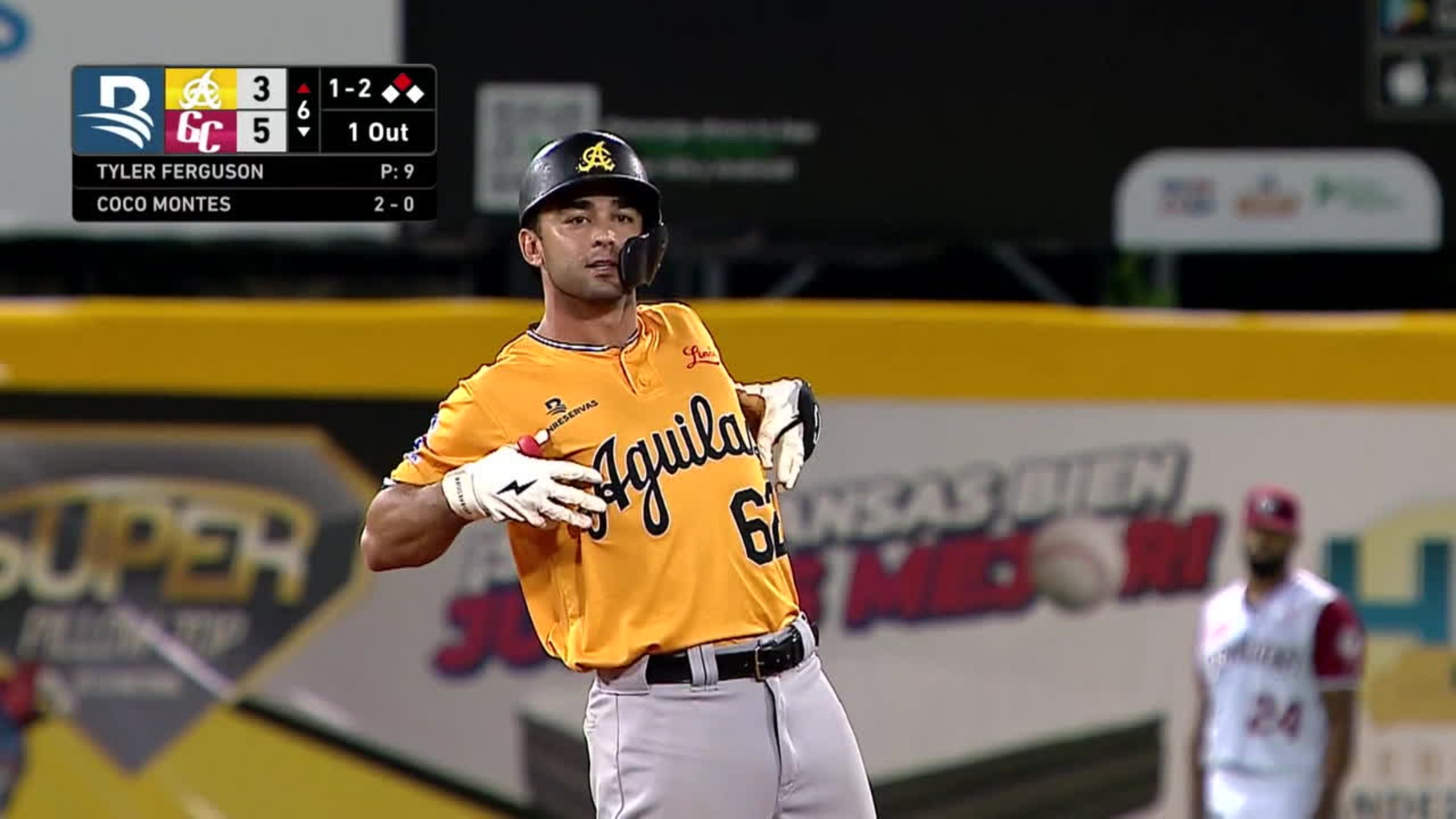 Coco Montes remolca con doble