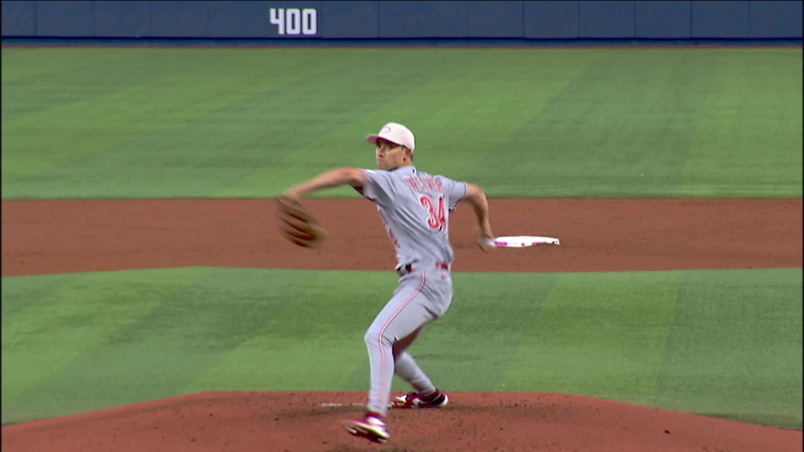 Luke Weaver fans six