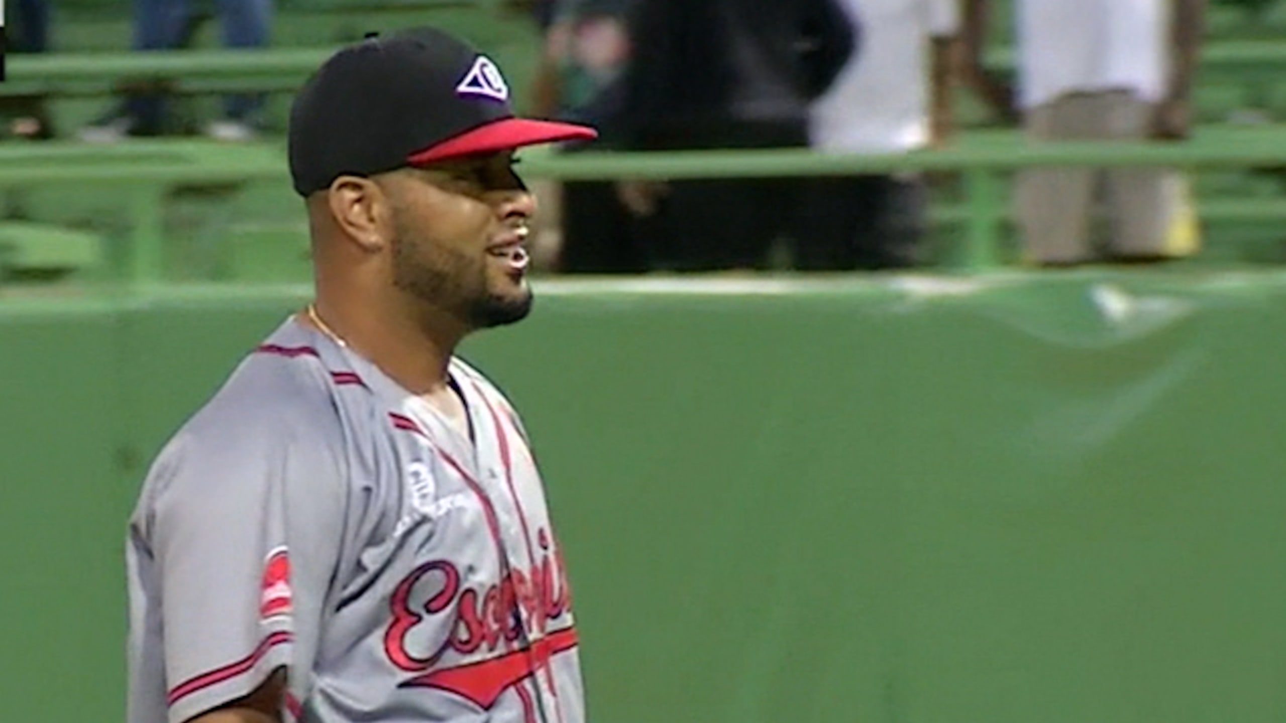 Rhiner Cruz logra el out final