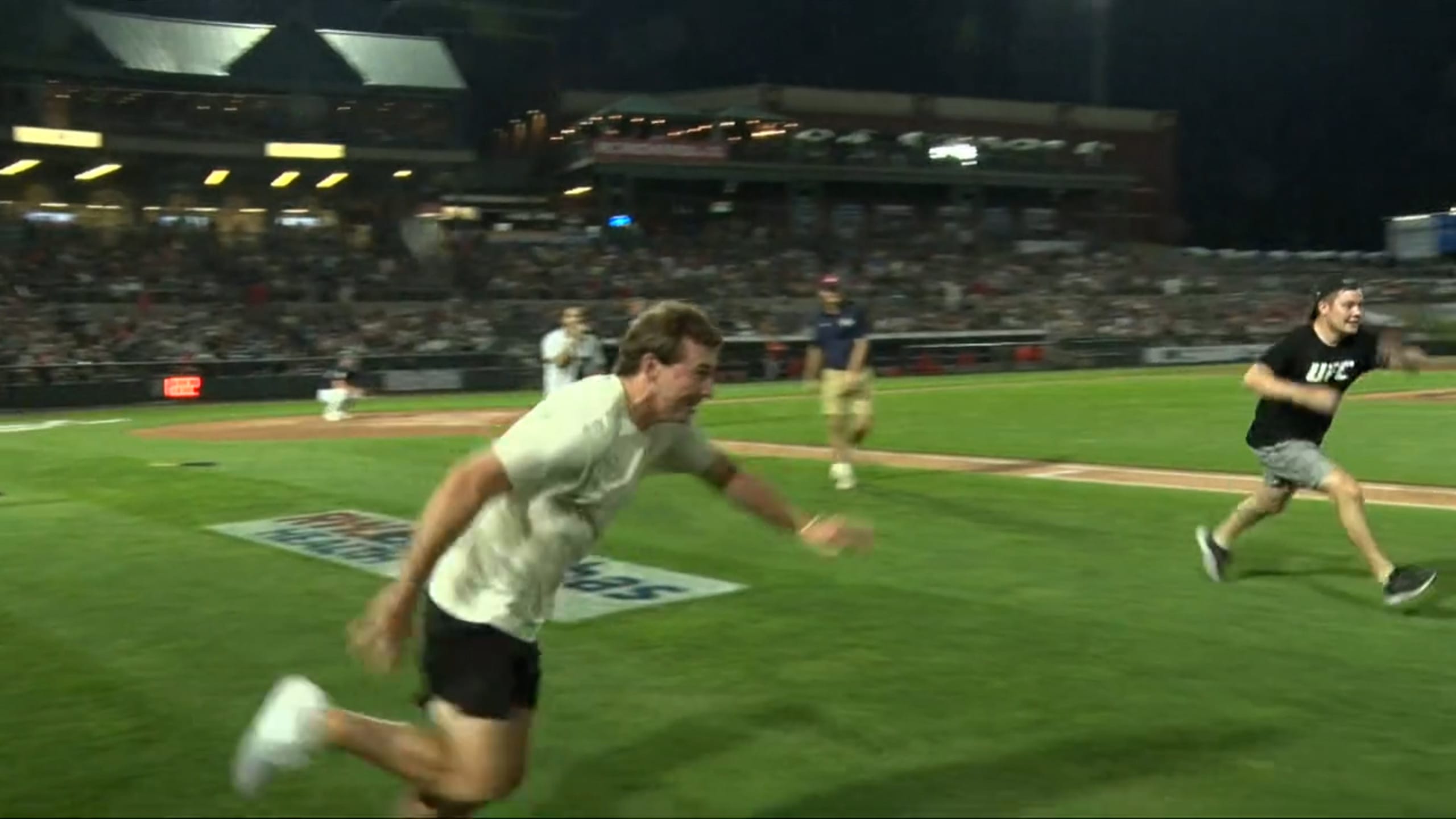 Photo finish in dizzy bat race