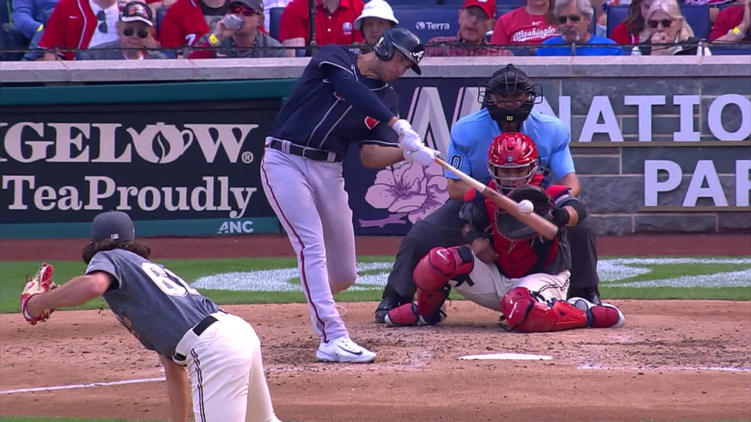 Matt Olson's second dinger