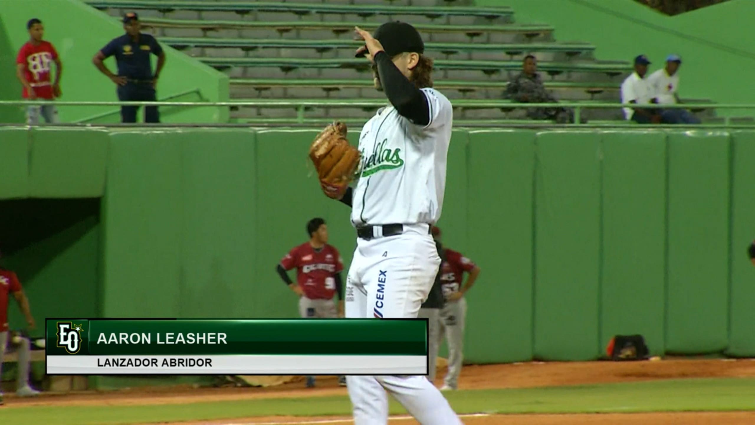 Buena apertura de Leasher