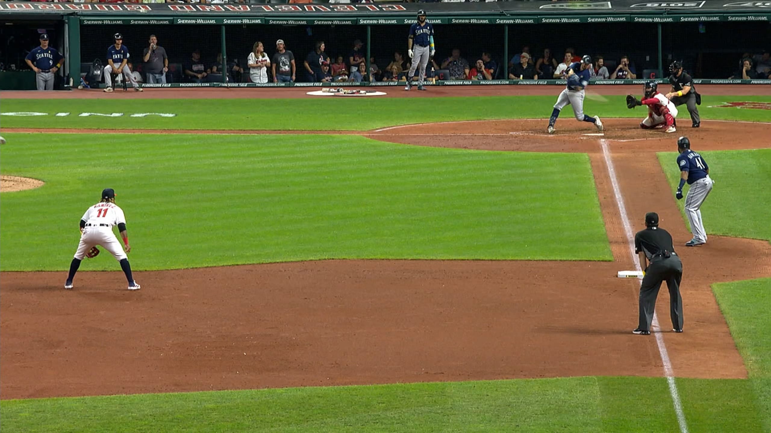 Cal Raleigh's second homer (21)