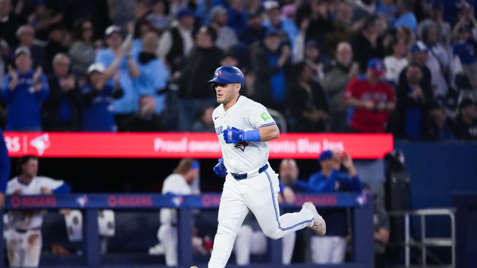 Daulton Varsho hits two home runs against the Yankees | 04/17/2024 ...