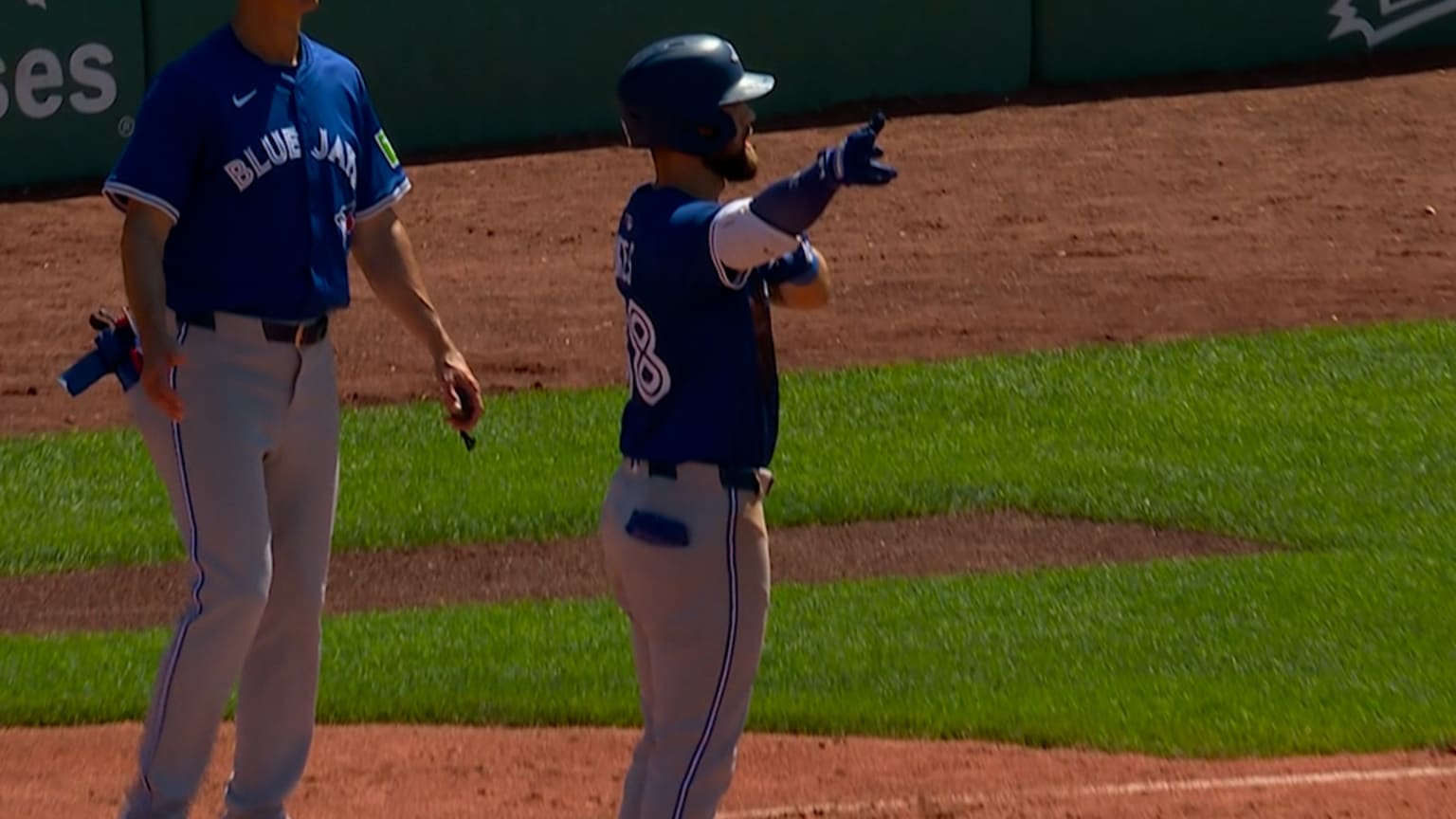 Nathan Lukes' RBI single | 06/29/2025 | Toronto Blue Jays