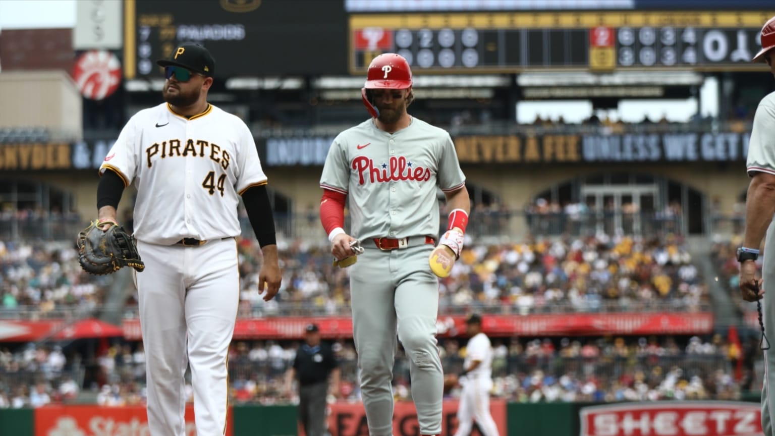 Bryce Harper lines a single in the 5th inning | 07/21/2024 ...