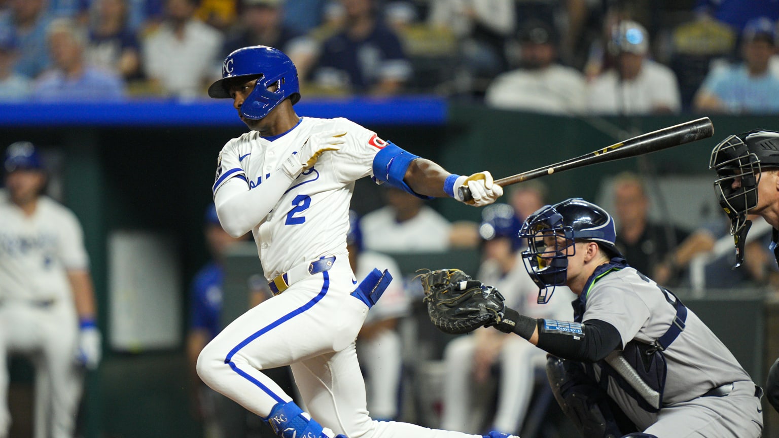 Tyler Tolbert's first career hit | 06/10/2025 | Kansas City Royals