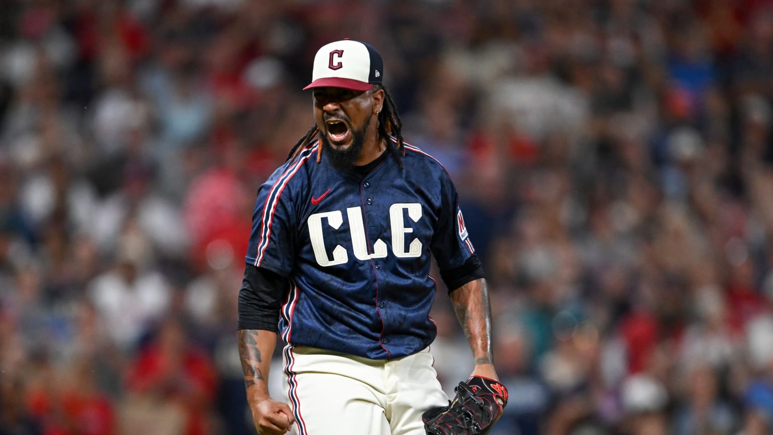 Emmanuel Clase secures 21st save of the season | 07/18/2025 | Cleveland Guardians