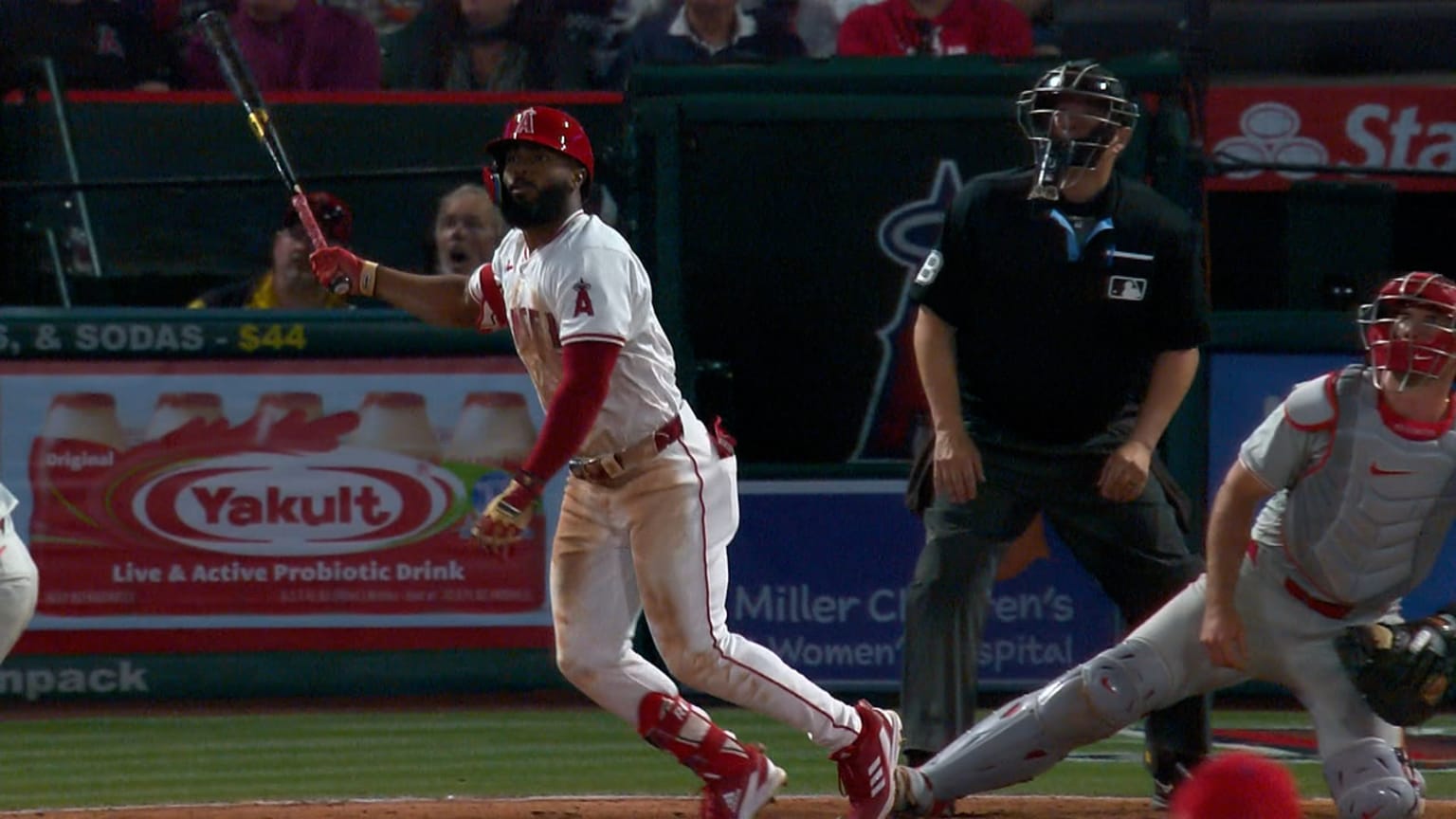 Los Angelinos anotan 4 en la 6ta ante los Filis | 30/04/2024 | Los ...